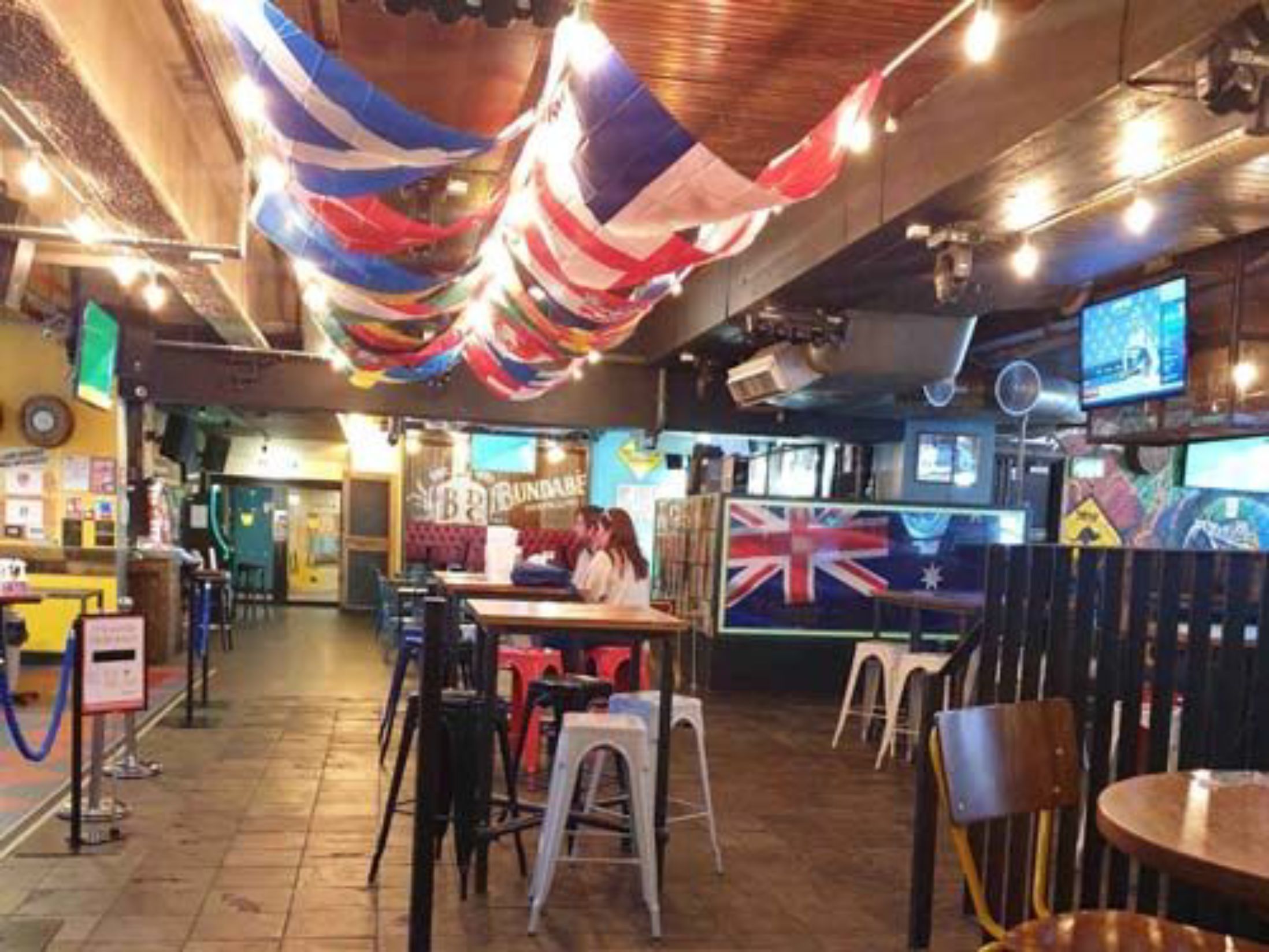 Best Sports Bars in Manchester | 10 Manchester Sports Bars